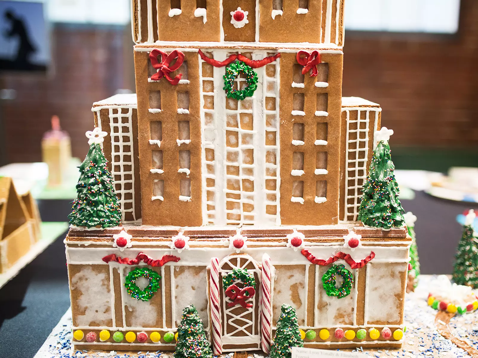 gingerbread အင်ပါယာ နိုင်ငံတော် အဆောက်အဦ