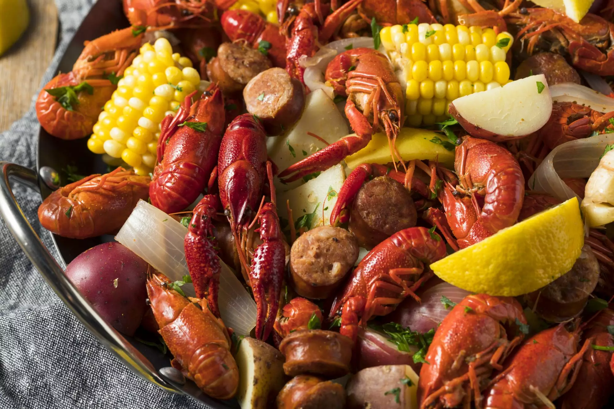 6 спосабаў выкарыстання прыправы Cajun, якія не з'яўляюцца Gumbo