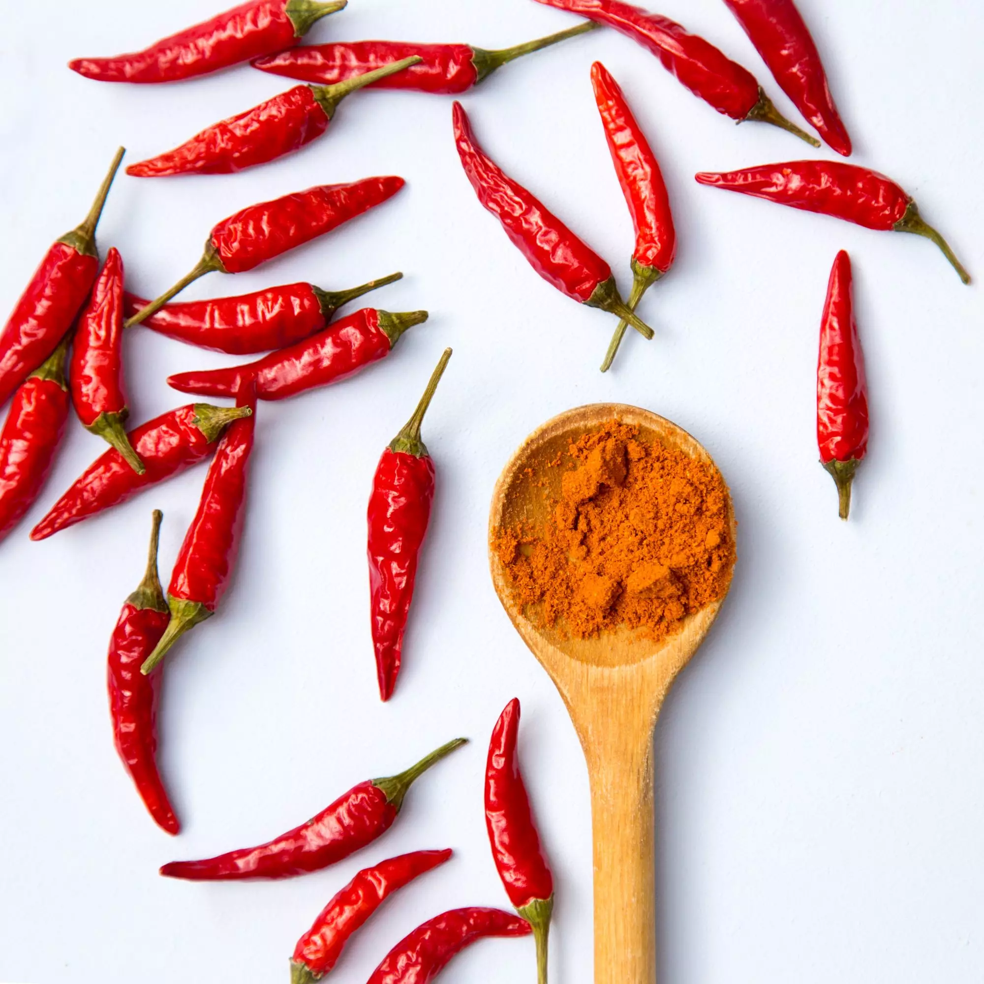 Cayenne Pepper vs. Chili por: Mi a különbség?