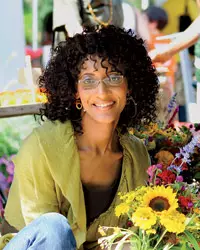 bildoj-sys-201103-a-top-chef-carla-hall.jpg