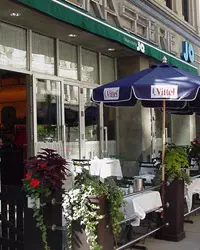 Chicago thân thiện với chó: Brasserie Jo