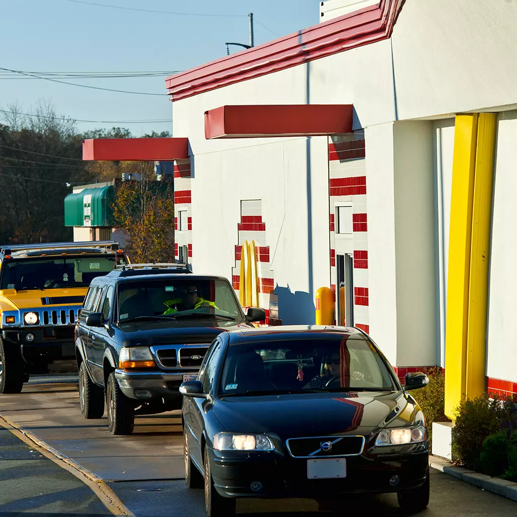 McDonald's, demanda, Drive Thru