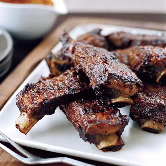 Sticky Barbecued Rëndfleesch Ribs