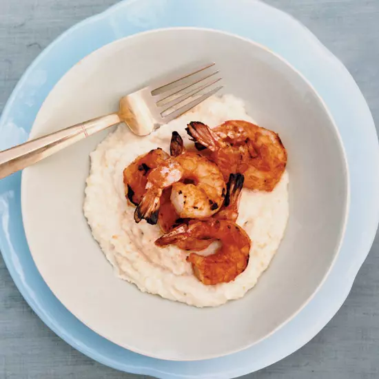 Shrimp Barbecued with Cheese Grits