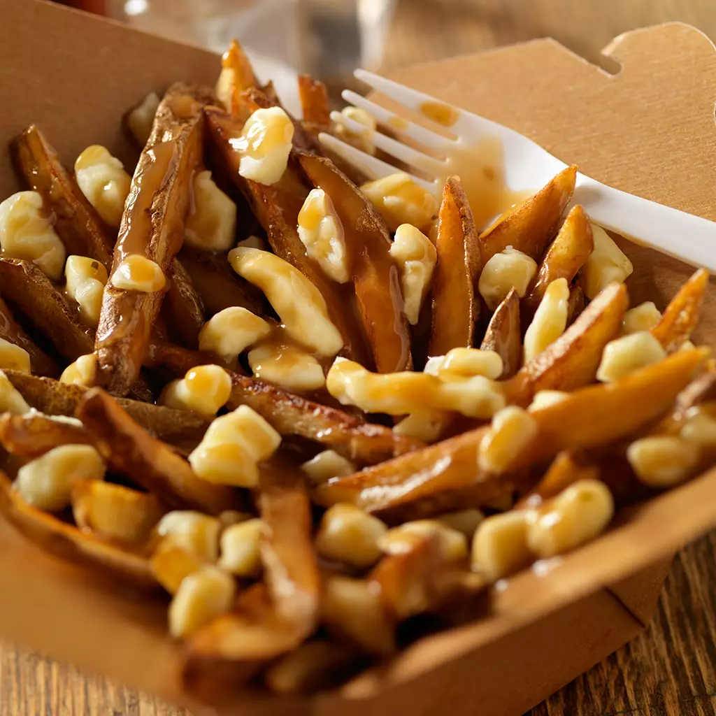 POUTINE FWX VĒSTURE