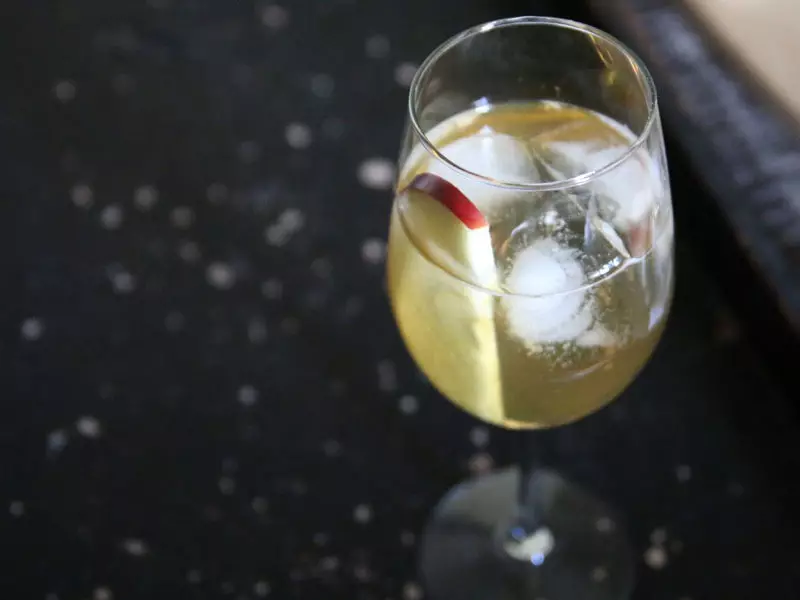 st-germain-cocktail-2-fwx.jpg