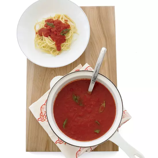 10-minutters tomatsaus