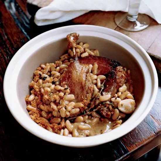 HD-200811-r-cassoulet-duck-confit.jpg