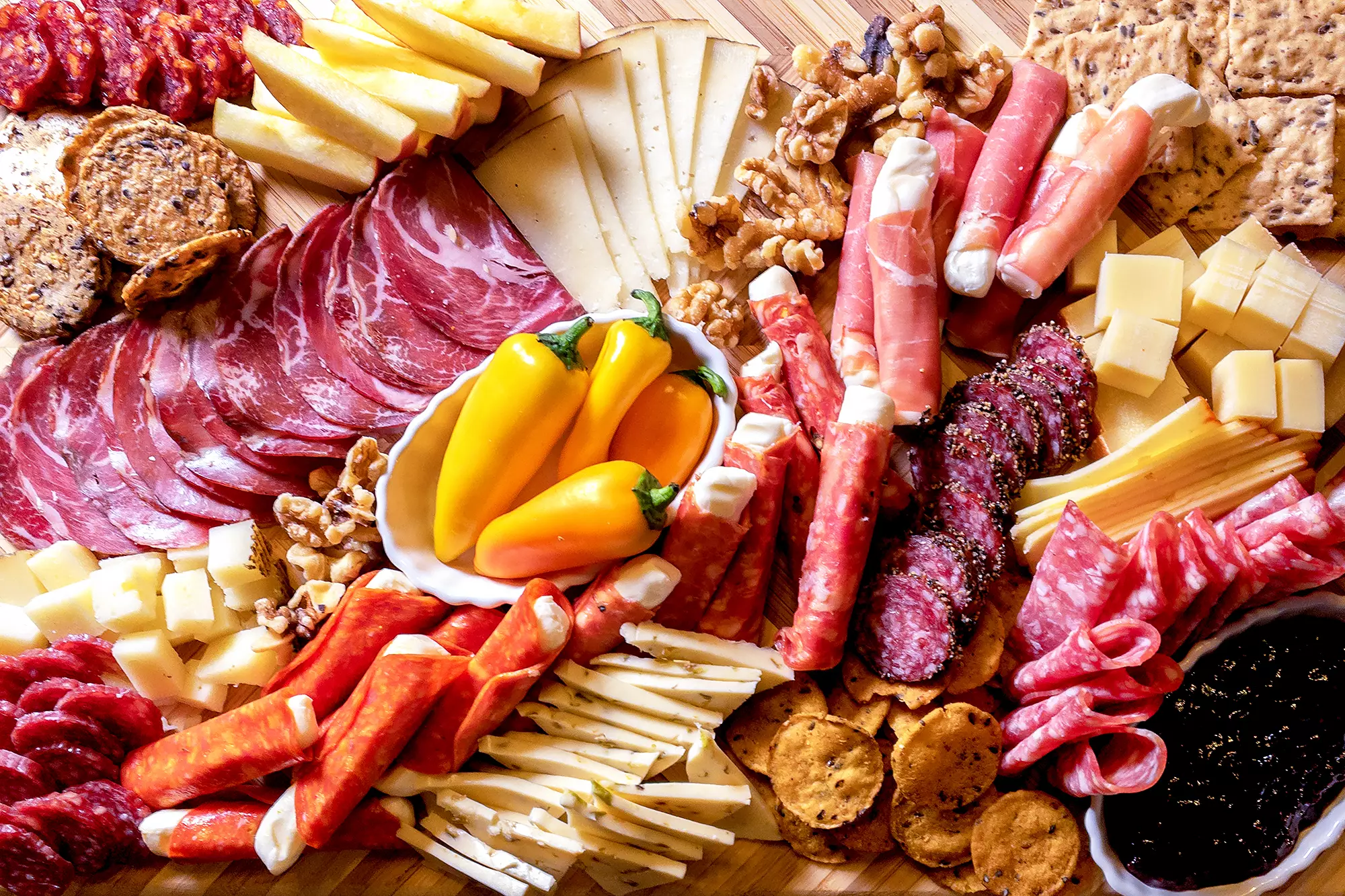 França considera la prohibició dels nitrats a les carns curades: la xarcuteria mai serà la mateixa?