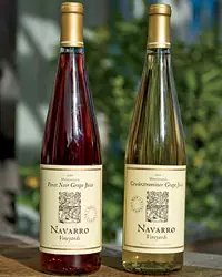 Navarro Vineyards ruwan inabi.