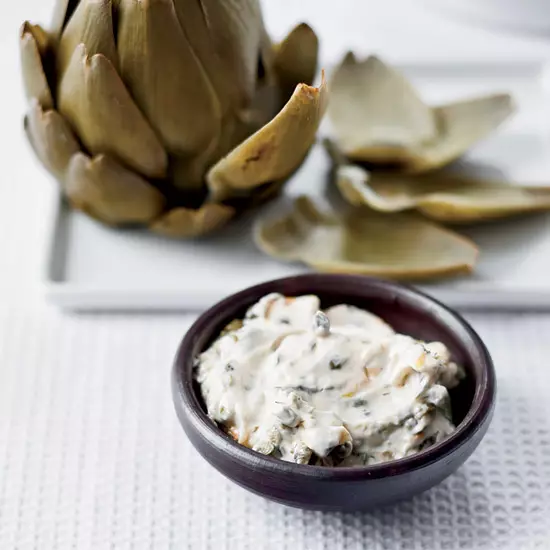 Artichokes e nang le Mayonnaise a Smoked-Herb