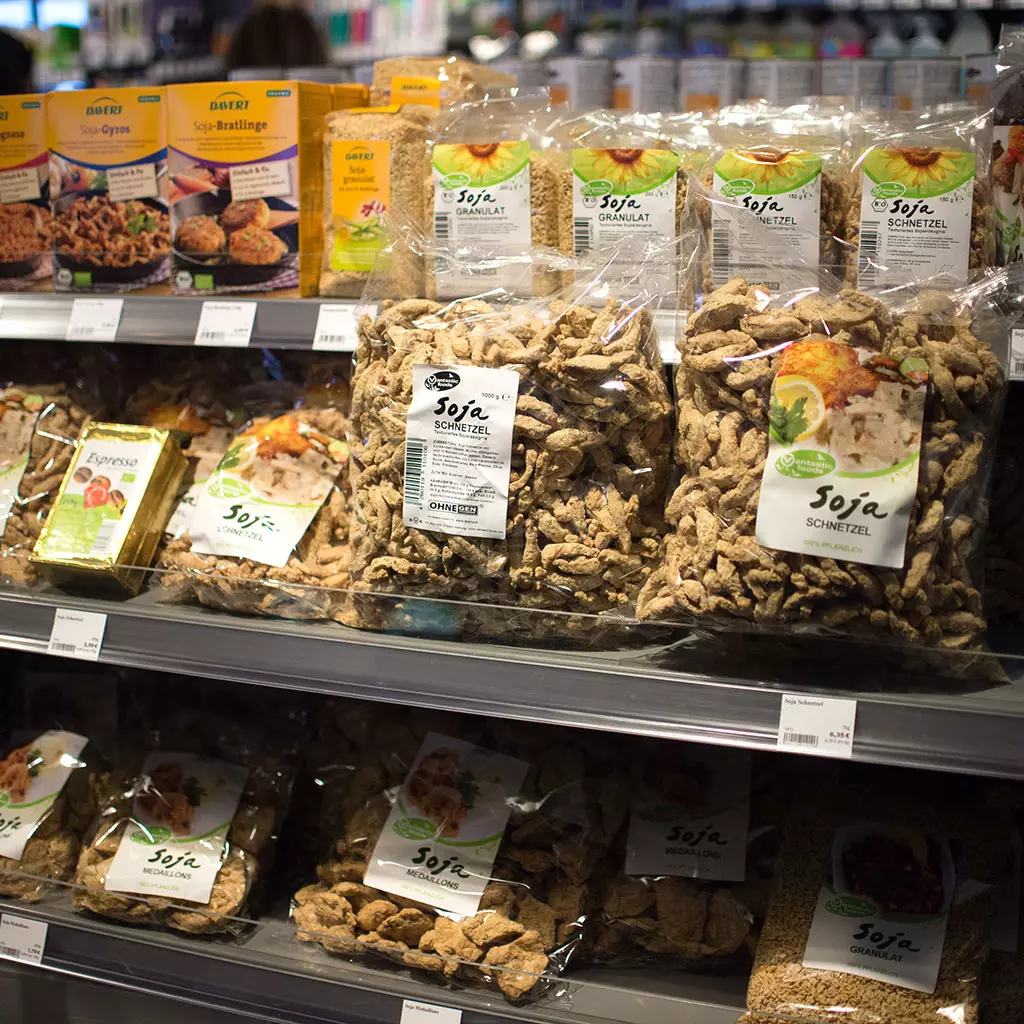 FÖRST KOMMER ALL VEGAN SUPERMARKNAD TILL OSS FWX