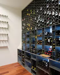 I-Wine Cube Interior