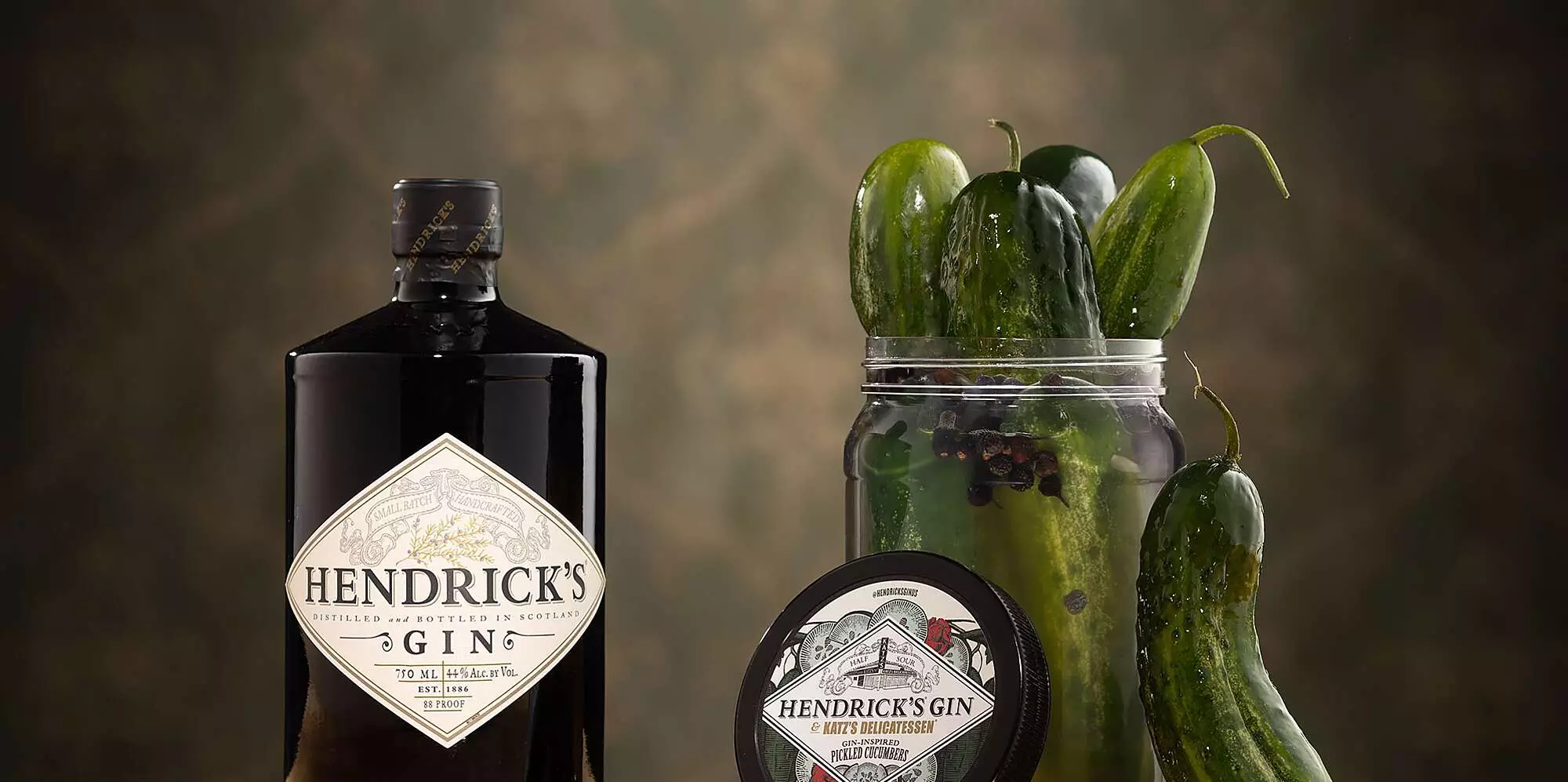 Dessa gin-inspirerade pickles är en vacker förening av delikatess och dryck