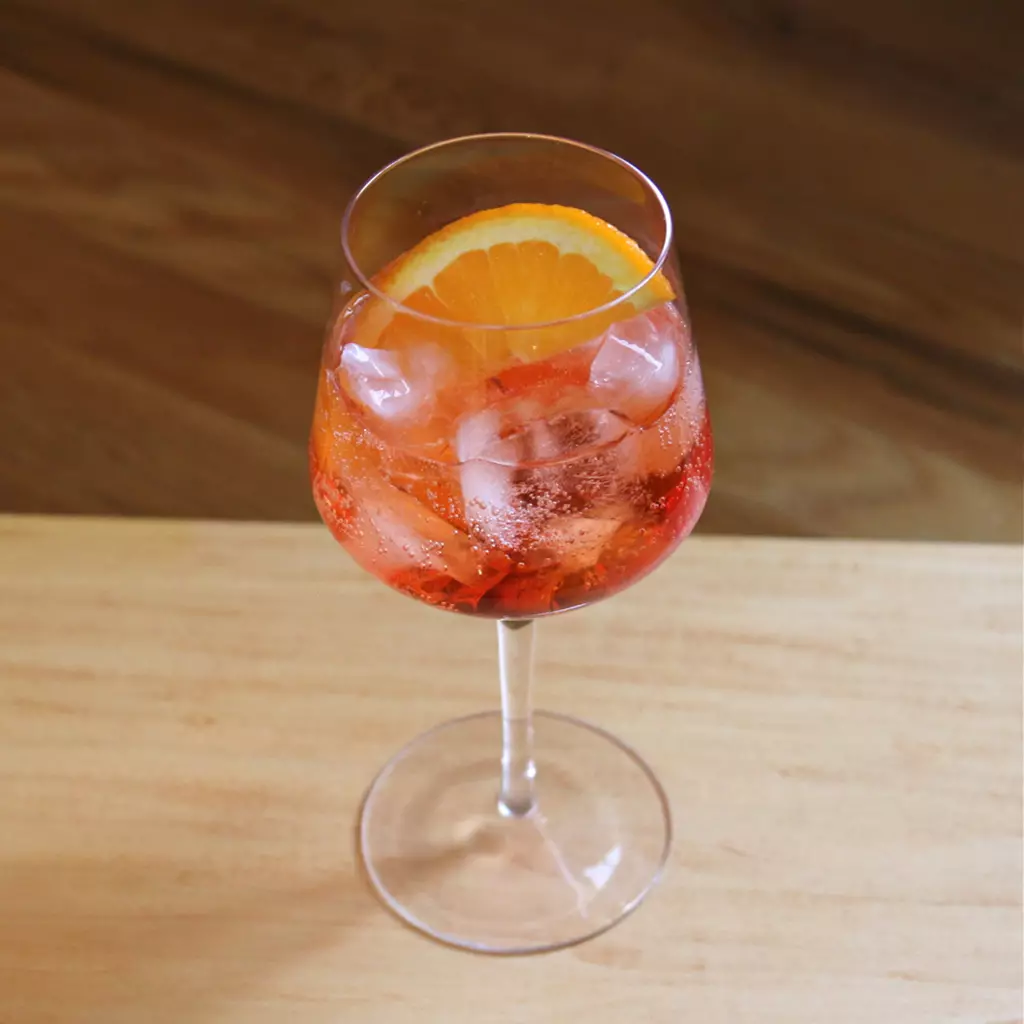 KIOO CHA Mvinyo cha APEROL COCKTAIL