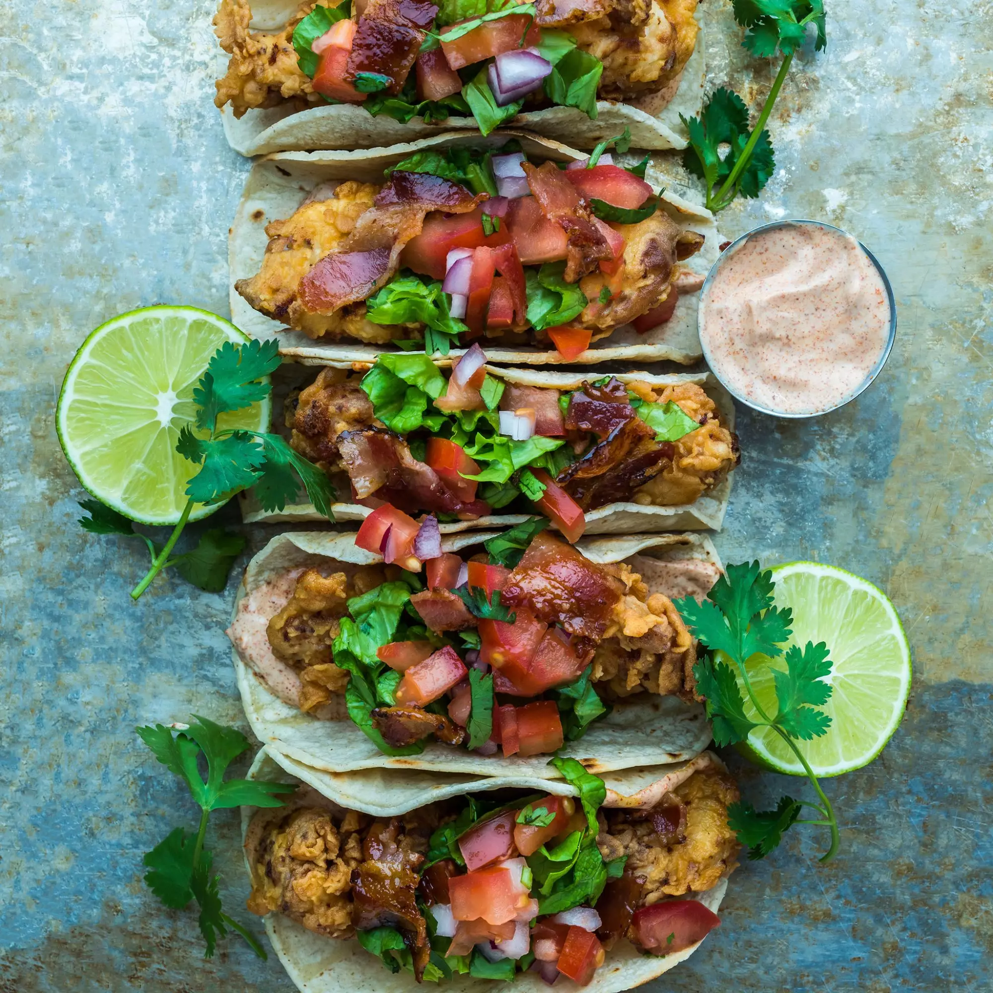 blt-炸鸡-taco-stacked-fwx