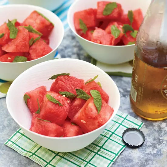 Insalata di anguria con menta e lime