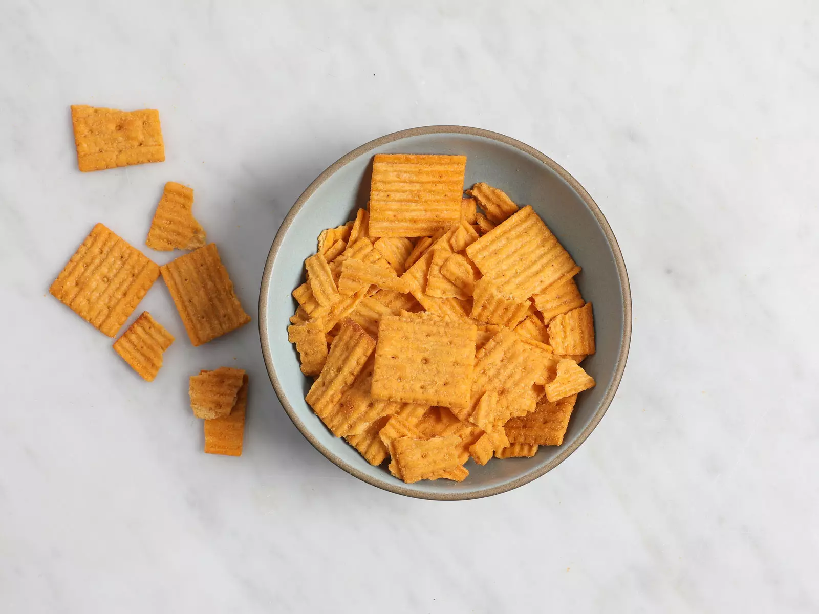 I-Cheez-Its Grooves I-Cheddar Yangempela