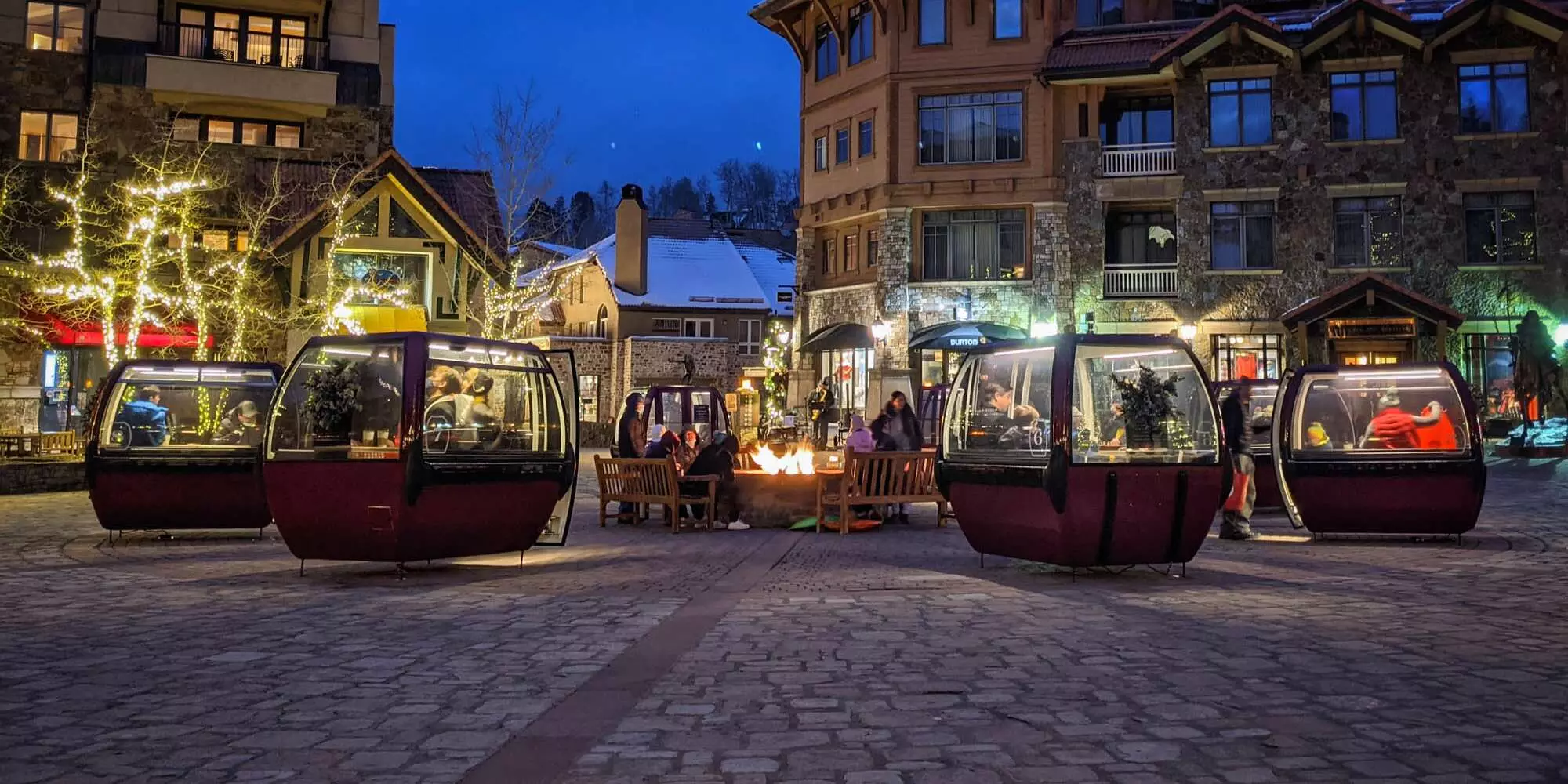 Những Gondolas Trượt tuyết Cũ Tìm Cuộc sống Mới với Những Phòng Ăn Riêng