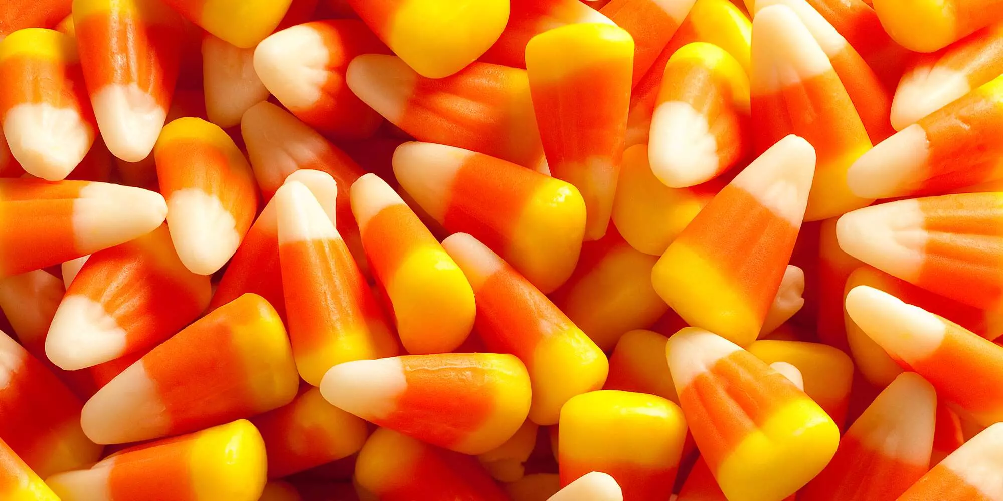 Candy Corn shine Mafi kyawun maganin Halloween