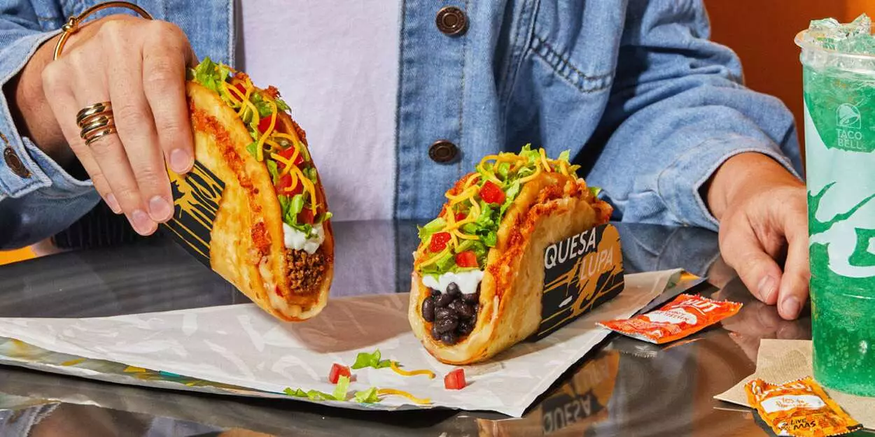 Taco Bell wuxuu gooyaa waxyaabo badan oo Menu ah, oo ay ku jiraan Pizza Meksiko