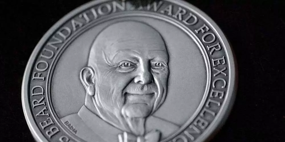 I-James Beard Foundation Imemezela Imiphumela Yezinguquko Zenqubomgomo