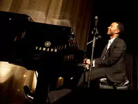 200912-b-john-legend.jpg