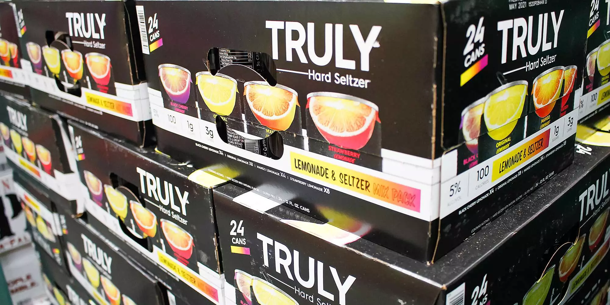 'Millones de cajas' de Truly Hard Seltzer serán destruidas a medida que se desvanezca el auge de Hard Seltzer