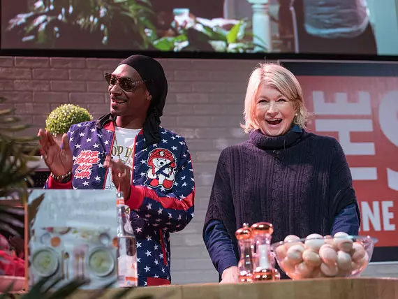 Martha Stewart sareng Snoop Dogg