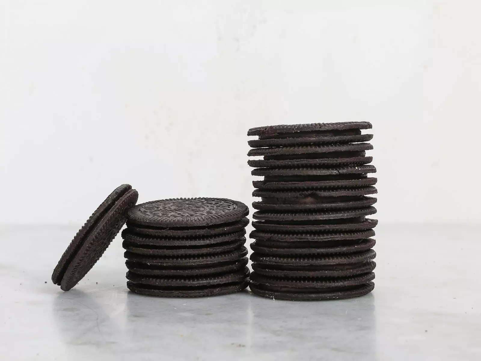 Oreo Nipis nga Chocolate