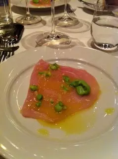 Carpaccio de peix espasa