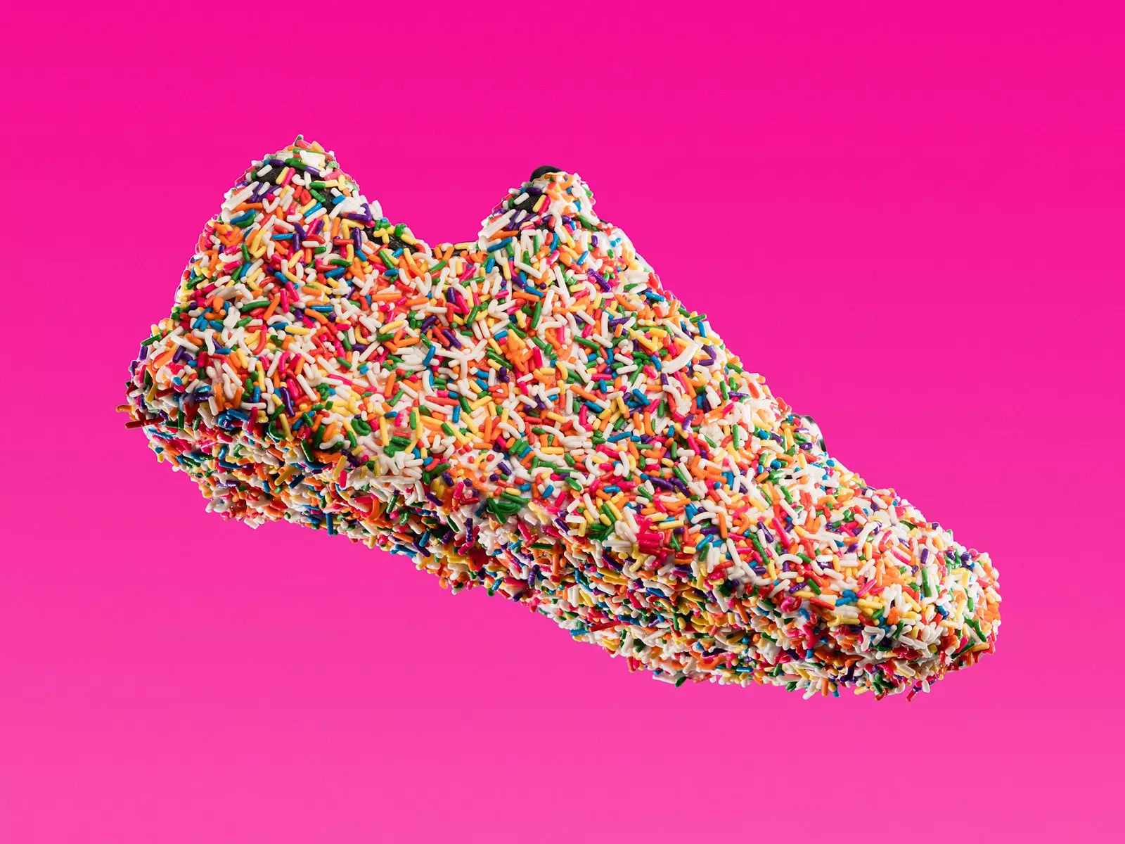 Colaboración en zapatillas Saucony Dunkin Donuts Boston Marathon