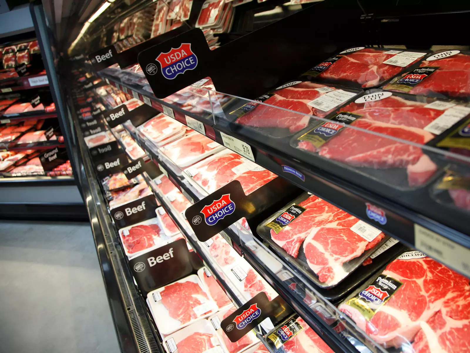 walmart-beef-supply-FT-BLOG0419.jpg