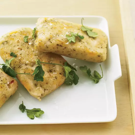 Tamales rapides au poulet et au fromage