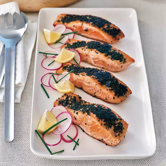 Chive Salmon ກັບ Remoulade