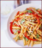 Penne ກັບ Red Pepper Sauce