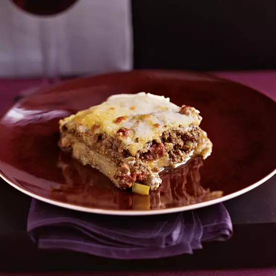 Moussaka med Yoghurt Béchamel