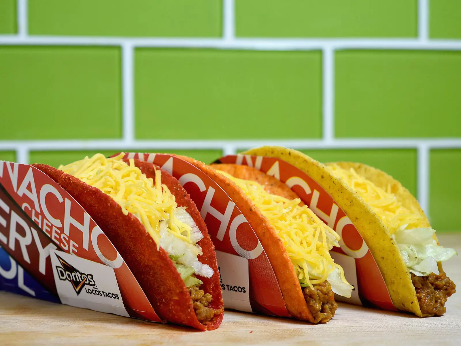 Taco-Bell-Doritos-Locos-Tacos-FT-BLOG0819.jpg