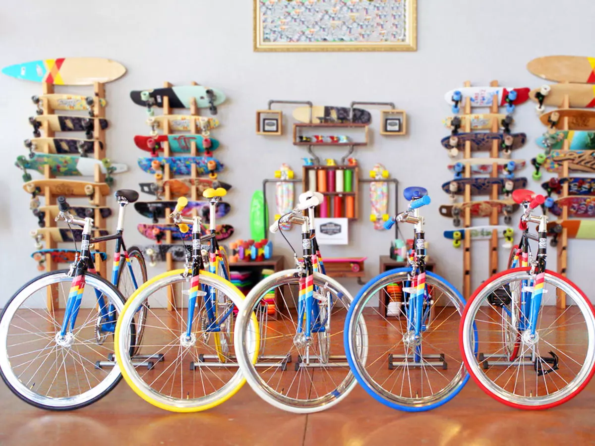 froot loops ma 'l-istat tar-roti ko biex jagħmlu bikes customizable