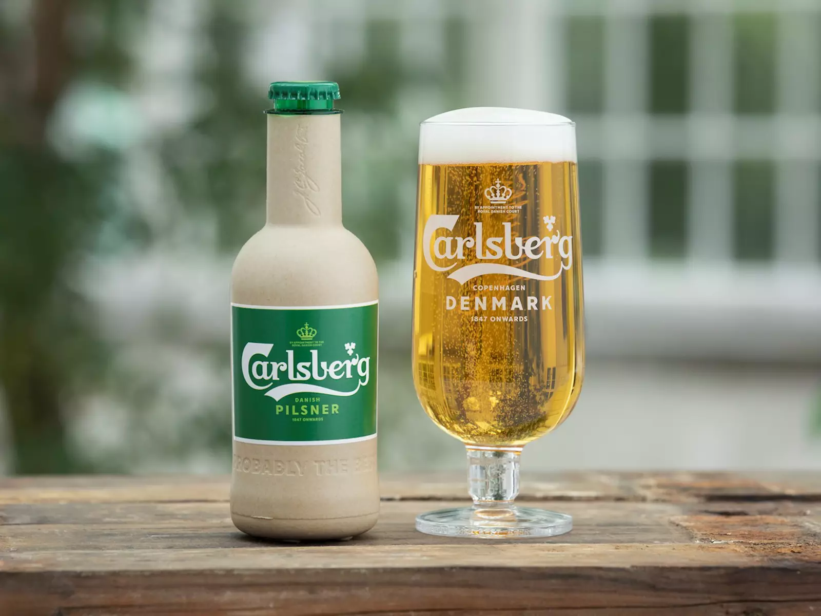 Carlsberg Paper Beer igo Afọwọkọ