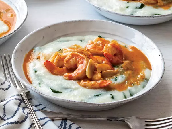 Smoky Shrimp and Grits // © კვენტინ ბეკონი