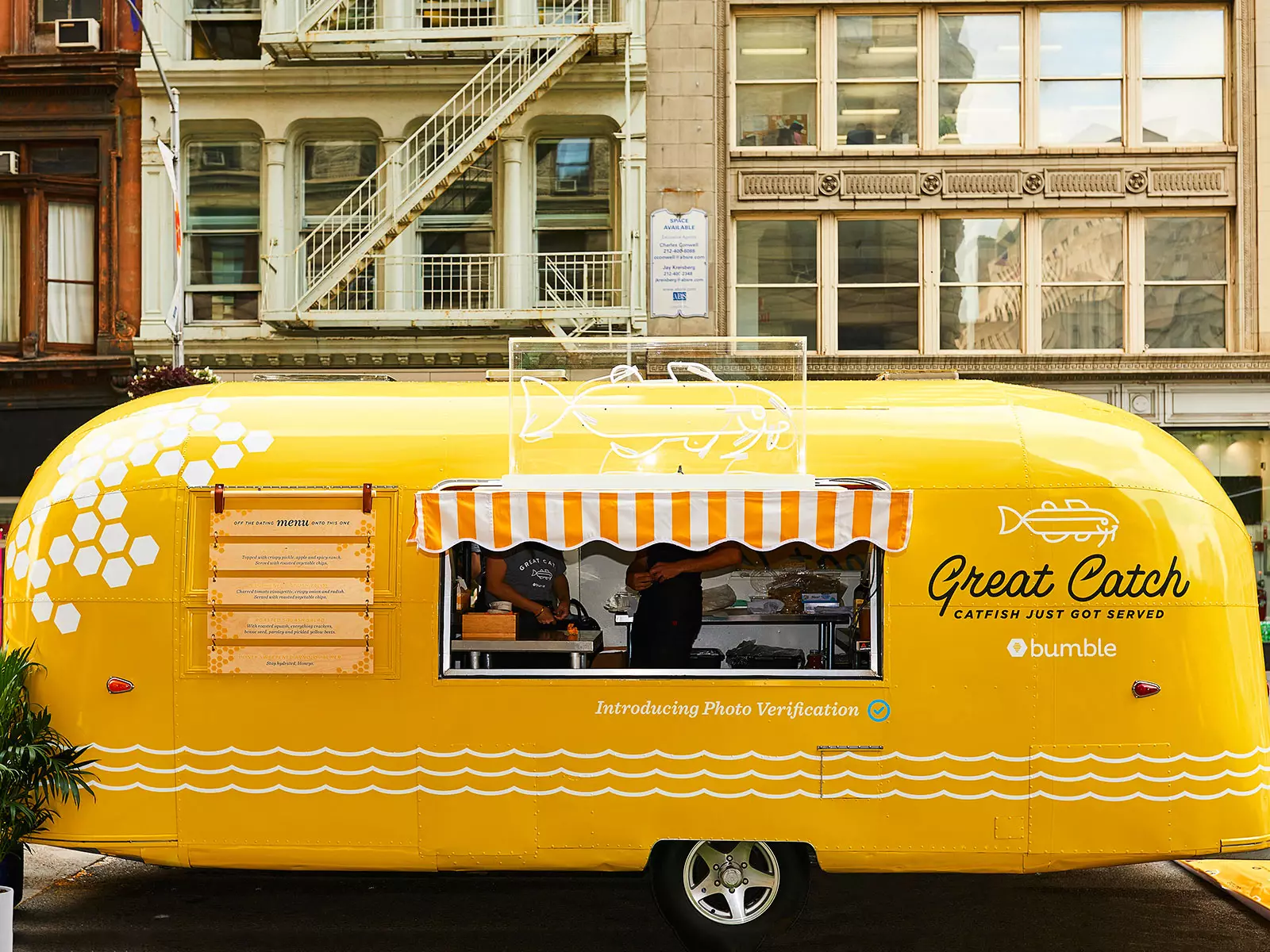 bumble food truck for anti-catfish