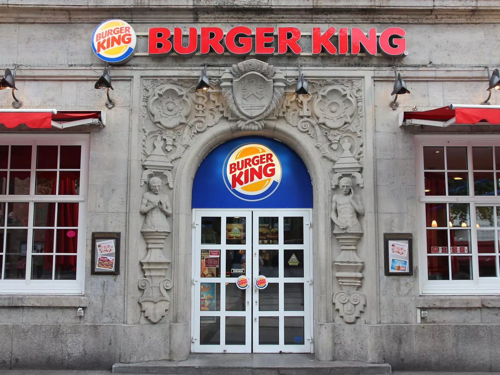 burger-kral-yıldız-savaşları-spoiler-FT-BLOG1219.jpg