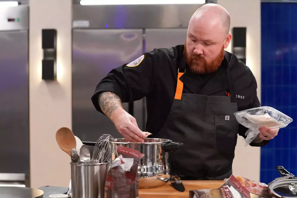 Kevin Gillespie ao amin'ny Top Chef vanim-potoana faha-17