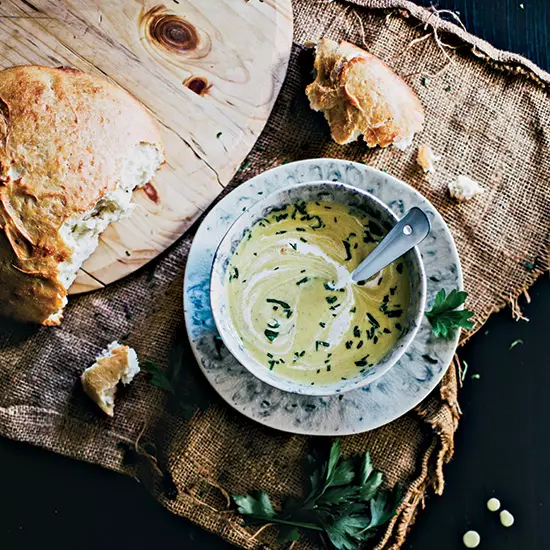 Sopa de abóbora Kabocha ao curry