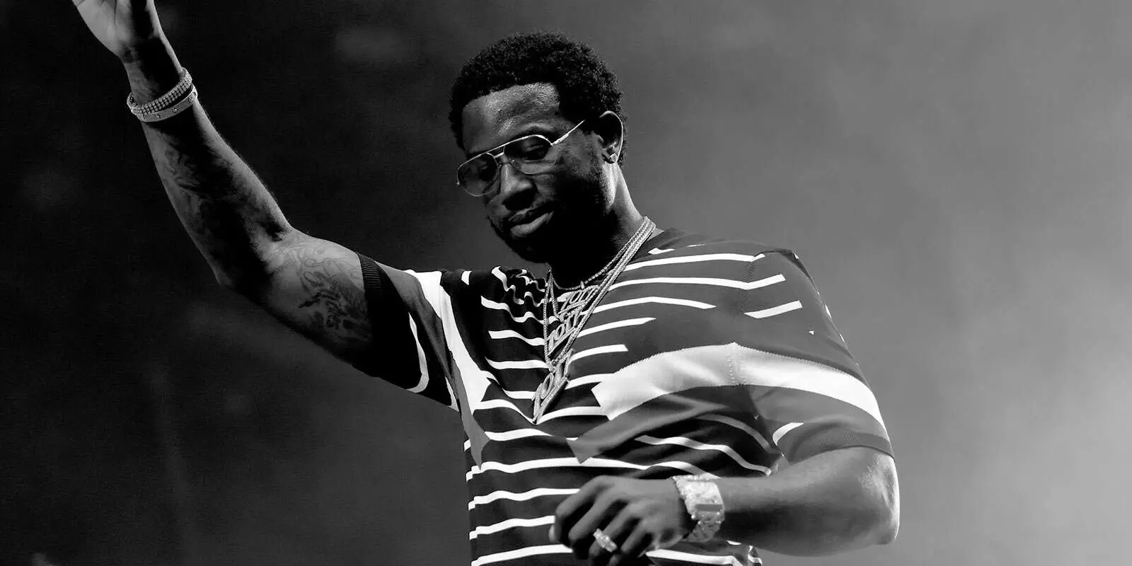 Gucci Mane'ning Reebok krossovkalarida ko'zni qamashtiruvchi muzqaymoq konisi mavjud