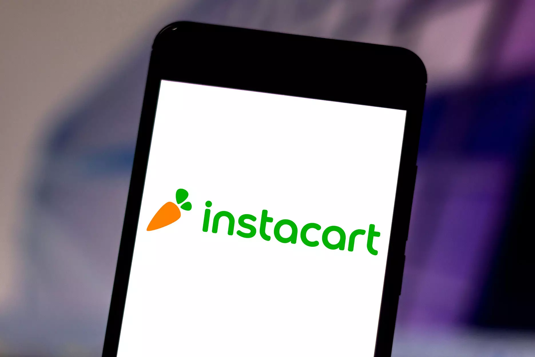 Ninu apejuwe fọto yii aami Instacart ni a rii