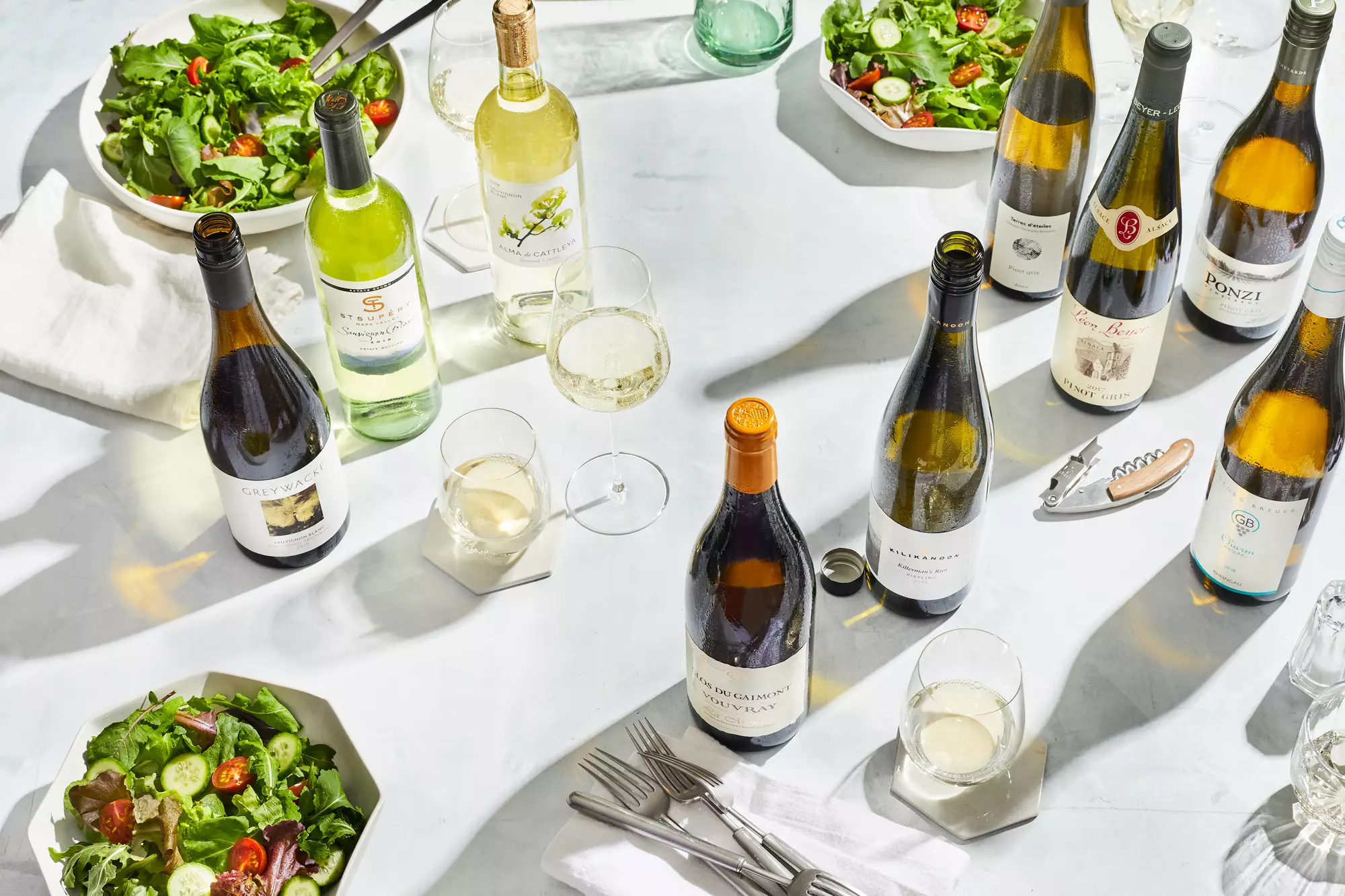 Wine thiab Salad Dressing Pairings