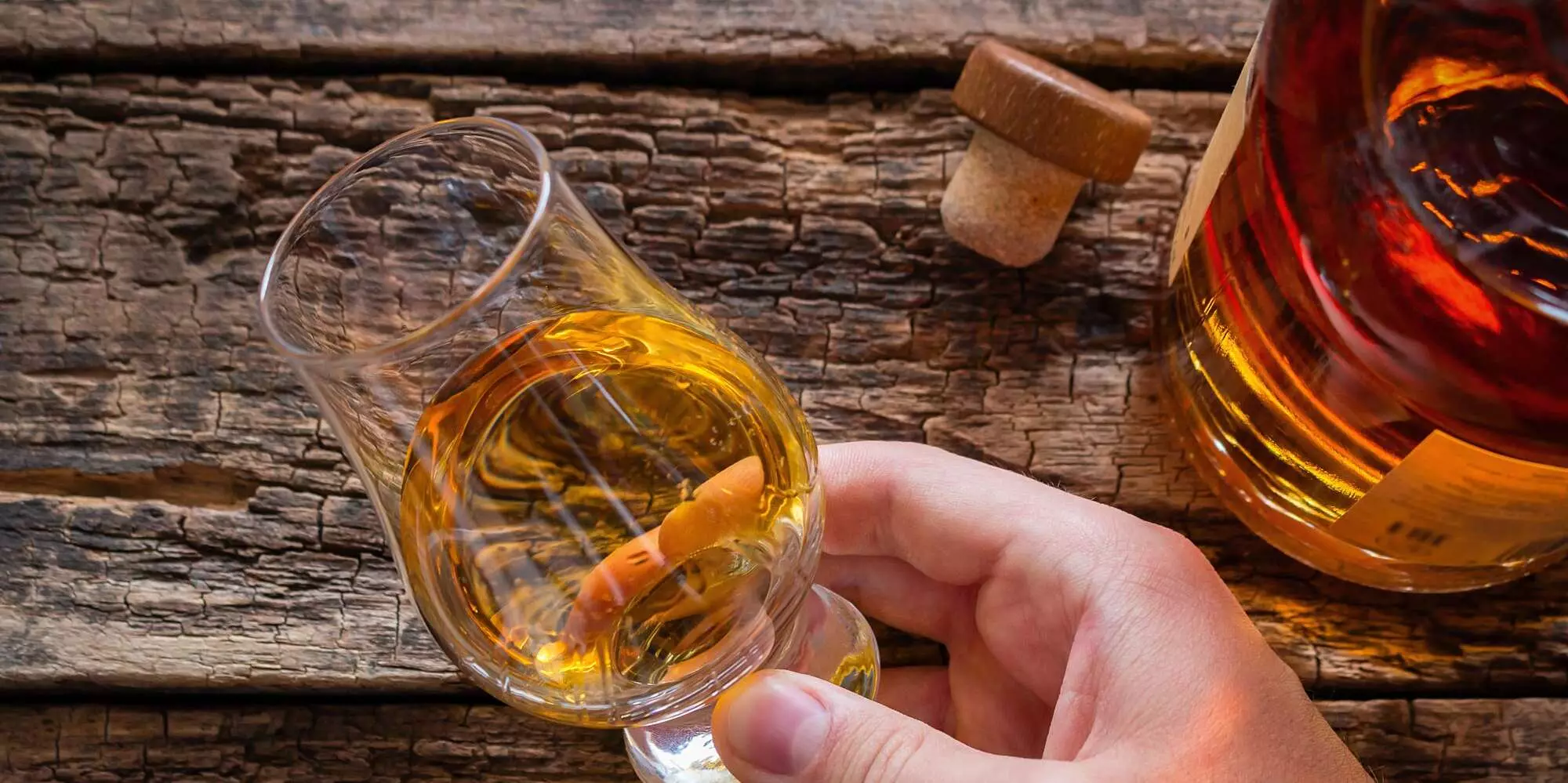 Amerika legrégebbi borboltja állítólag 1000 dollárért adott el egy hamisított Bourbon palackot