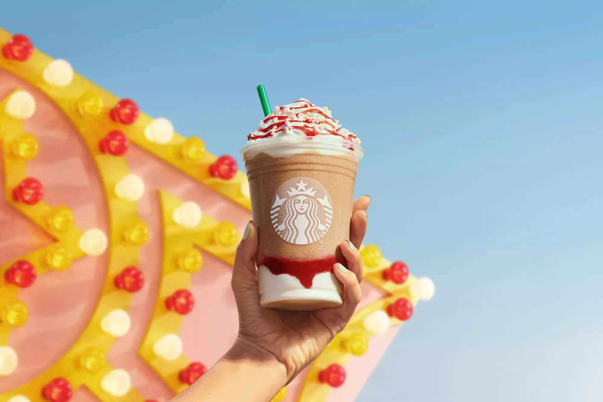 Starbucks Truskawkowe Ciasto Lejkowe Frappuccino